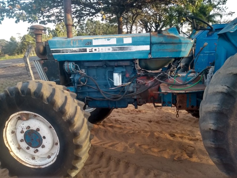 Leilão Online - TRATOR FORD 8030 TRAÇADO 1995