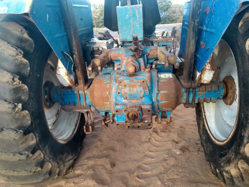 Leilão Online - TRATOR FORD 8030 TRAÇADO 1995