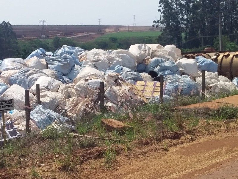 Leilão Online - 15 toneladas SUCATA VENDA POR KILO - BAG/RAFIA/PLASTI