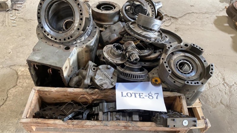 Leilão Online - Transmissão CAT para máquina 930 71H. No estado qu