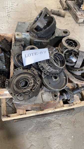 Leilão Online - Transmissão CAT para máquina 930 71H. No estado qu