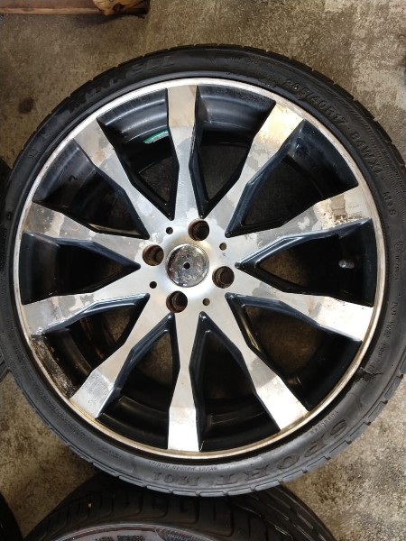 Leilão Online - RODAS ARO 17; 4X100; 4 PNEUS 205/40 R17