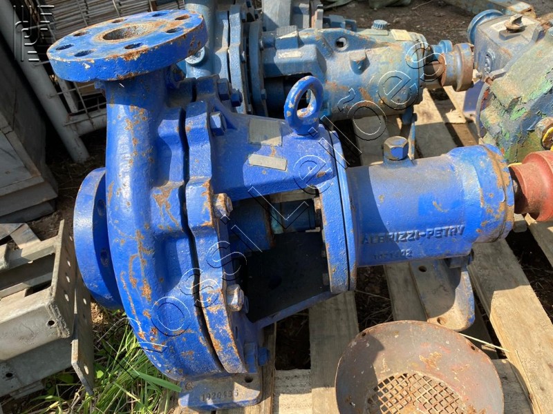 Leilão Online - 04 bombas sem.motor centrifugas