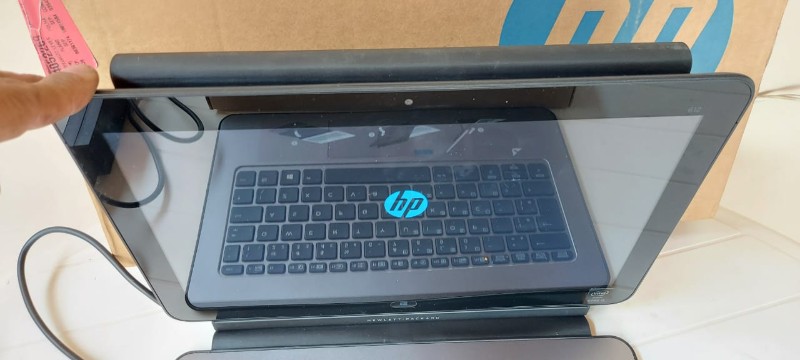 Leilão Online - Notebook HP Xpro i5 4gb ssd 128 gb touch-screen fun