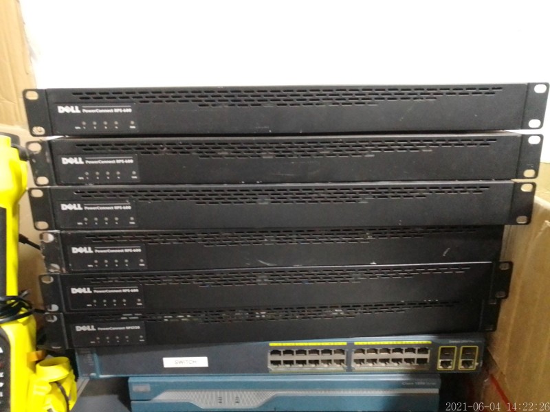 Leilão Online - Lote com: 1 unid. SWITCH POWEREDGE 180AS - 6 unid.