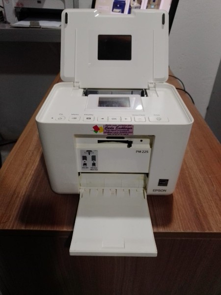 Leilão Online - Impressora de fotos EPSON VICTUREMATTE PM 225 - LIGAN