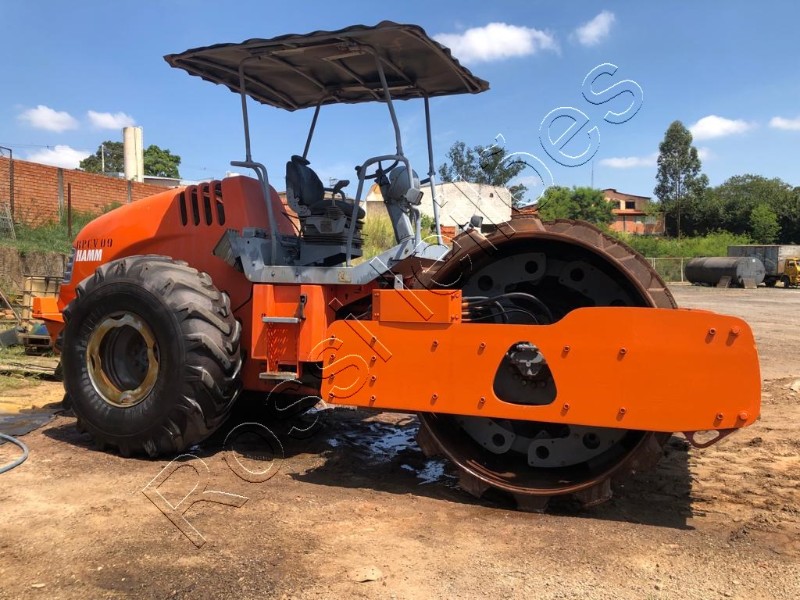 Leilão Online - [ VÍDEO ] Rolo Compactador HAMM. Modelo 3411 P. Ano