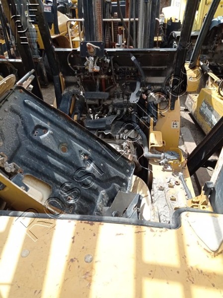 Leilão Online - Empilhadeira diesel , yale , GP050VX , ano 2014 , c