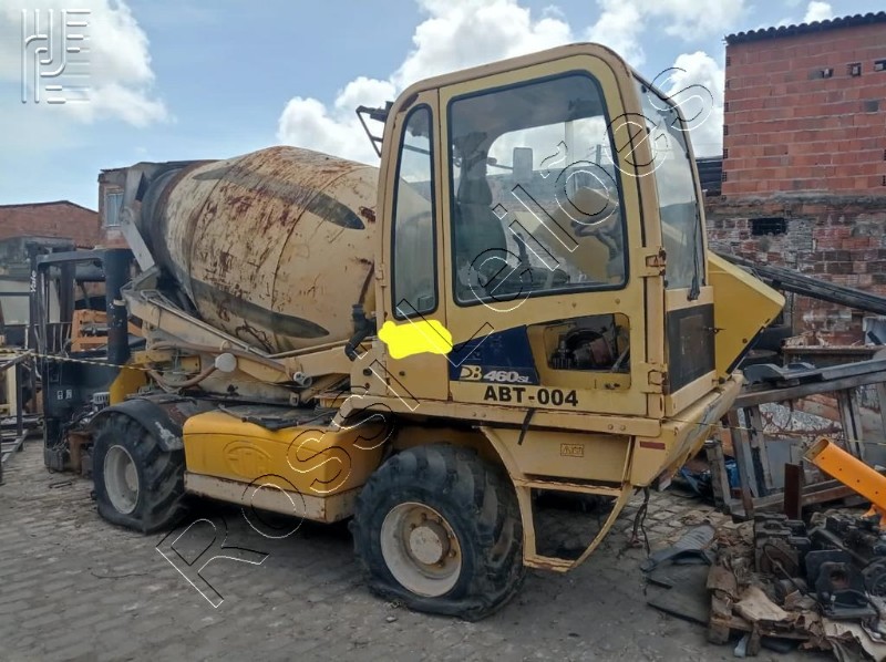 Leilão Online - Auto betoneira Fiori , modelo DB460sl, ano 2011, có