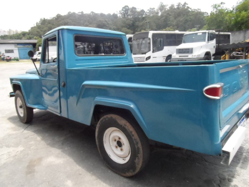 Leilão Online - RURAL FORD F75; 1976/1976; AZUL; GASOLINA - FUNCIONAN