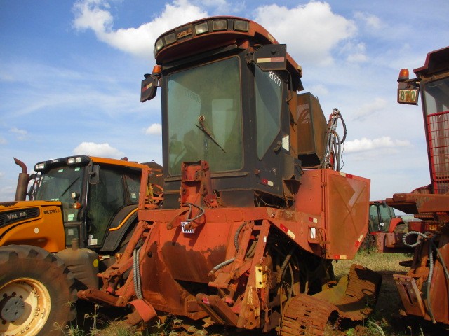 Leilão Online - COLHEDORA CASE 7700 , ANO 2006, FR360877, LOC. SERRA