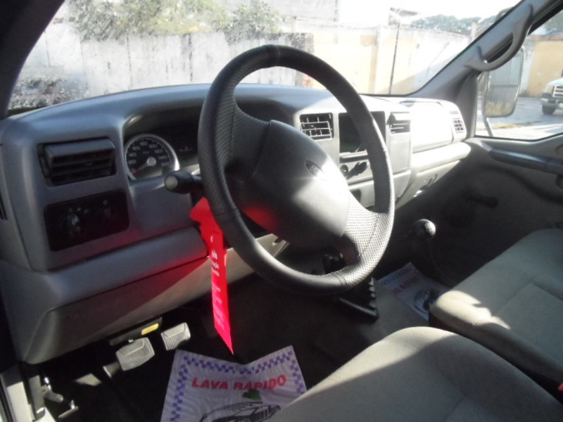 Leilão Online - CAMINHÃO FORD/F350 TR TROPICAMPO; 2015/2016; BRANCA;