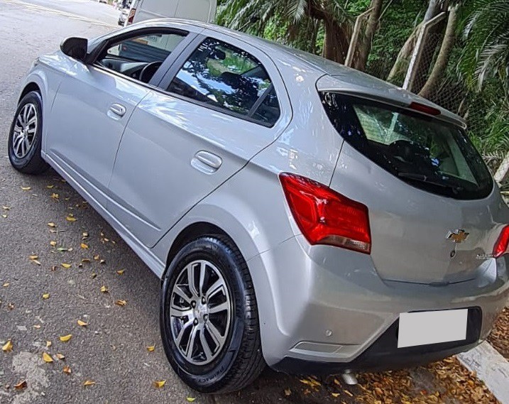 Leilão Online - CHEVROLET/ONIX 1.4AT LTZ; 2017/2017; PRATA; ALCO./GAS