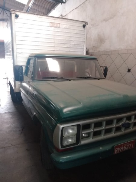 Leilão Online - FORD F-350 - Baú