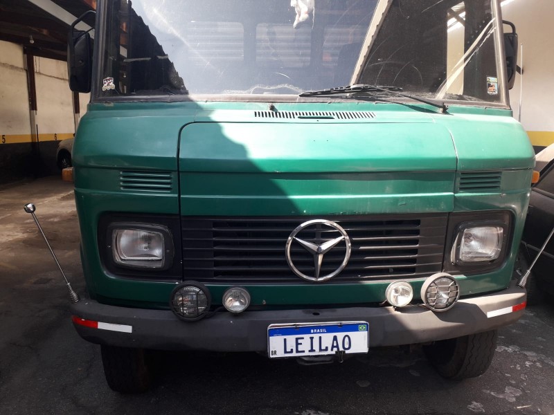 Leilão Online - CAMINHÃO M. BENZ/L 608 E; 1981/1981; VERDE; DIESEL