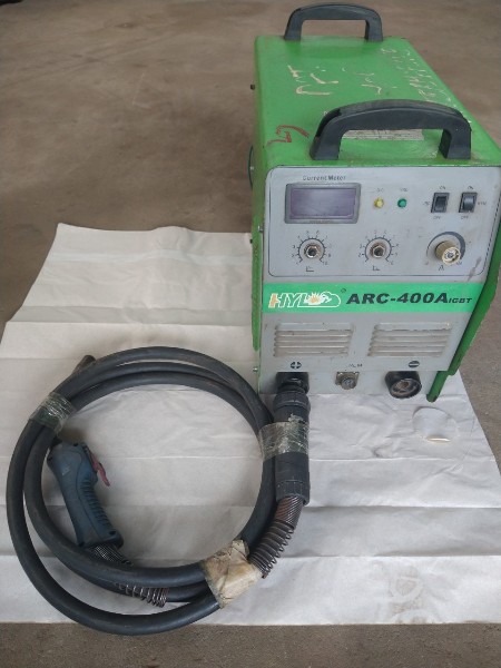 Leilão Online - Máquina de solda MIG/TIG ARC-400A IGBT C/ tocha