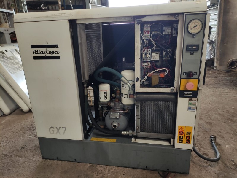 Leilão Online - COMPRESSOR ATLAS COPCO GX7 ANO 2004
