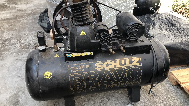 Leilão Online - Compressor Schulz CSL-20BR - 220/380V - 60hz