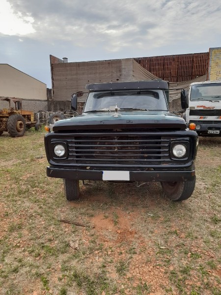 Leilão Online - CAMINHÃO FORD/F600; 1975/1975; VERDE; DIESEL; BASCUL