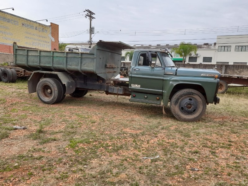 Leilão Online - CAMINHÃO FORD/F600; 1975/1975; VERDE; DIESEL; BASCUL