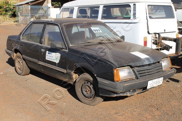 Leilão Online - GM MONZA SL/E 2.0; 1985/1985; PRETA; ÁLCOOL; PL.: C
