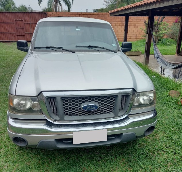 Leilão Online - CAMINHONETE I/FORD RANGER XLT 13P; 2005/2005; PRATA;