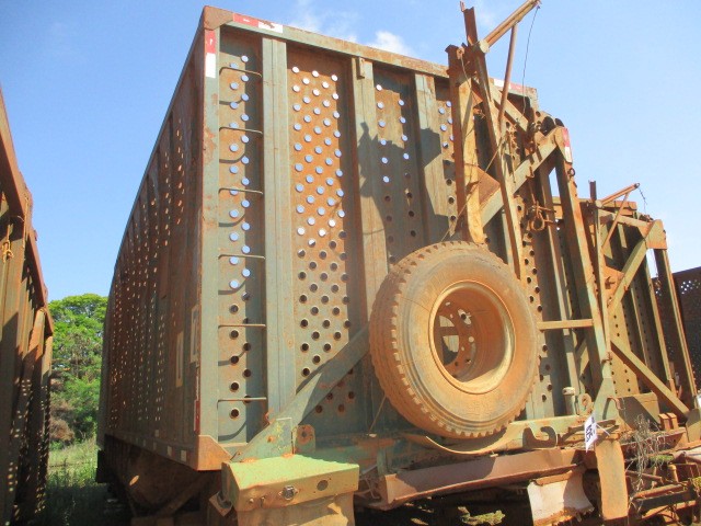 Leilão Online - SEMI-REBOQUE RANDON, ANO 2006/2007 FR11004303, LOC.