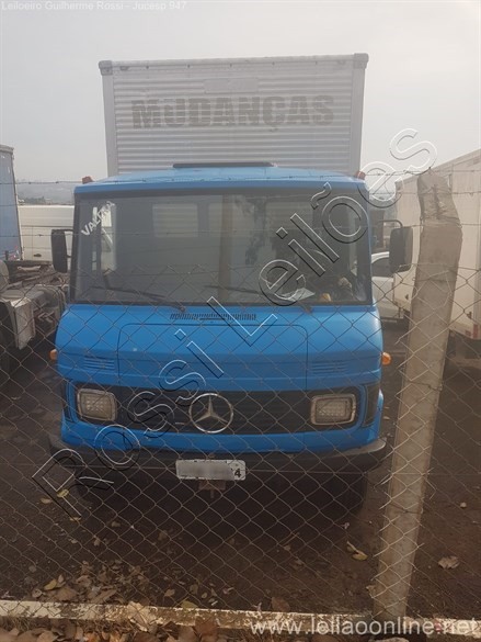 Leilão Online - M / BENZ 708 E ANO 1987/1987 - BAÚ - FUNCIONANDO