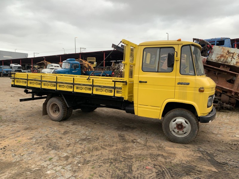 Leilão Online | [vídeo] Caminhão MB L 608 D 1981