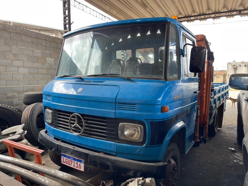 Leilão Online - Caminhão Mercedes bens 608 1984 Munck argos AGI 4.0
