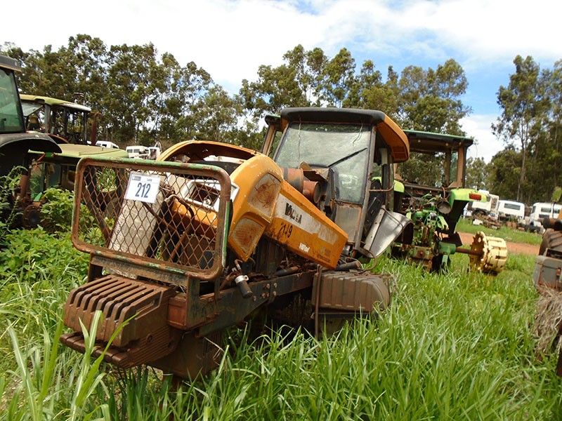 Leilão Online - TRATOR VALTRA BH 185i (HI-FLOW), ANO 2008. - FR. 214