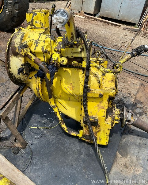 Leilão Online - TRANSMISSÃO CAT 930R COMPLETA PARA ADAPTAÇÃO