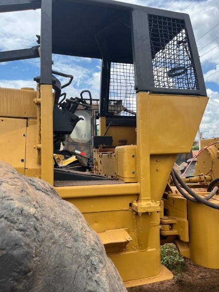 Leilão Online - Skider caterpillar modelo 528 B com guincho - ano ap