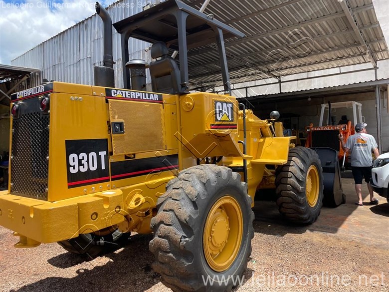Leilão Online - PÁ CARREGADEIRA CATERPILLAR MOD. 930T ANO 1993