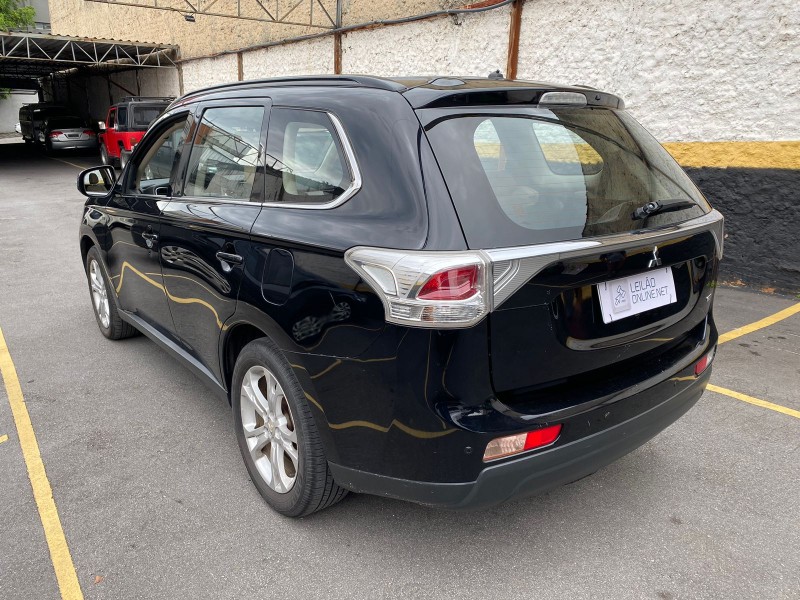 Leilão Online - veja o vídeo!! I/MMC OUTLANDER 3.0 GT; 2015/2015; PR