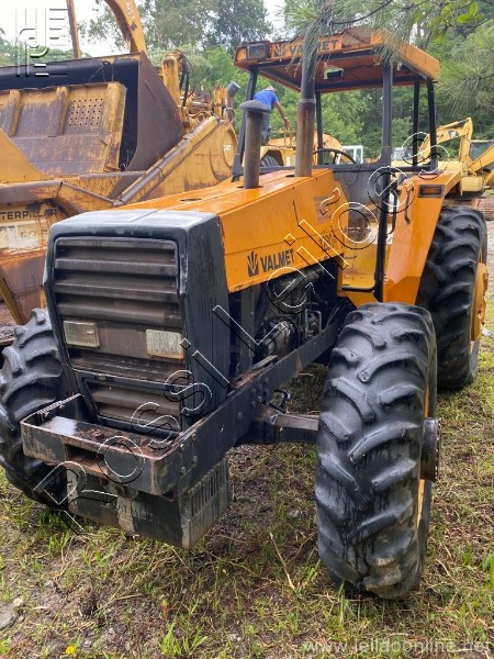 Leilão Online - TRATOR AGRICOLA VALMET 1280R