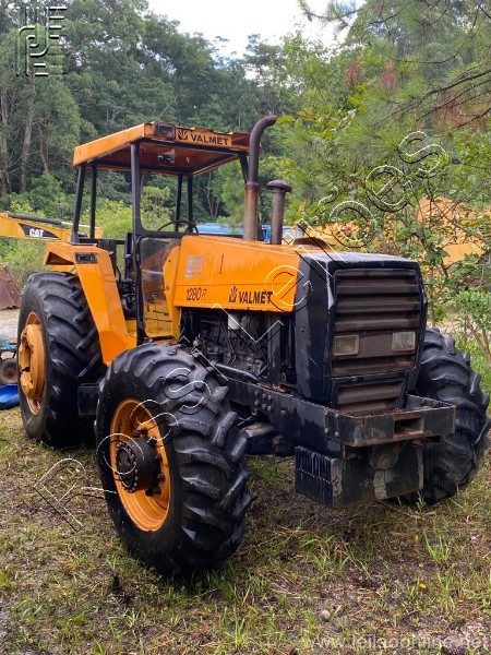 Leilão Online - TRATOR AGRICOLA VALMET 1280R