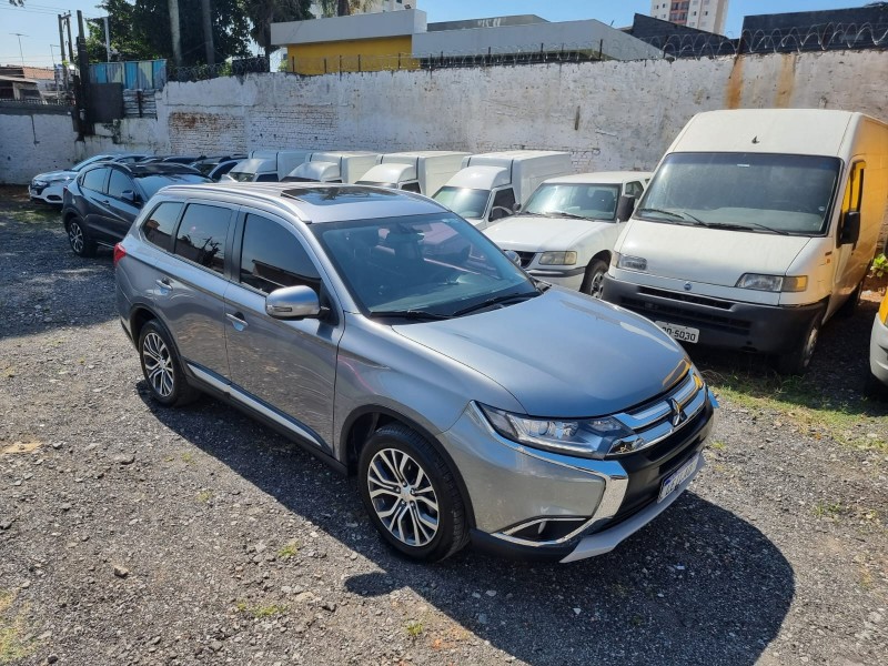 Leilão Online - veja o vídeo!! I/MMC OUTLANDER COMFORT; 2017/2018; C