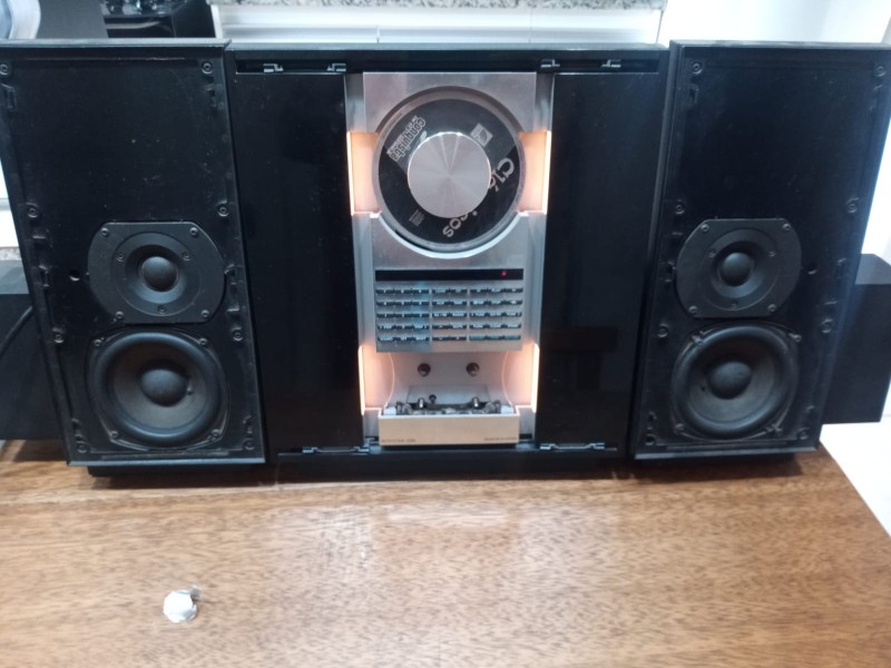 Leilão Online - Som Bang e olufsen beo sisten 2500. - Funcionando