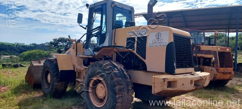 Leilão Online - [ VÍDEO ] PÁ CARREGADEIRA NEW HOLLAND MOD. W170 ANO