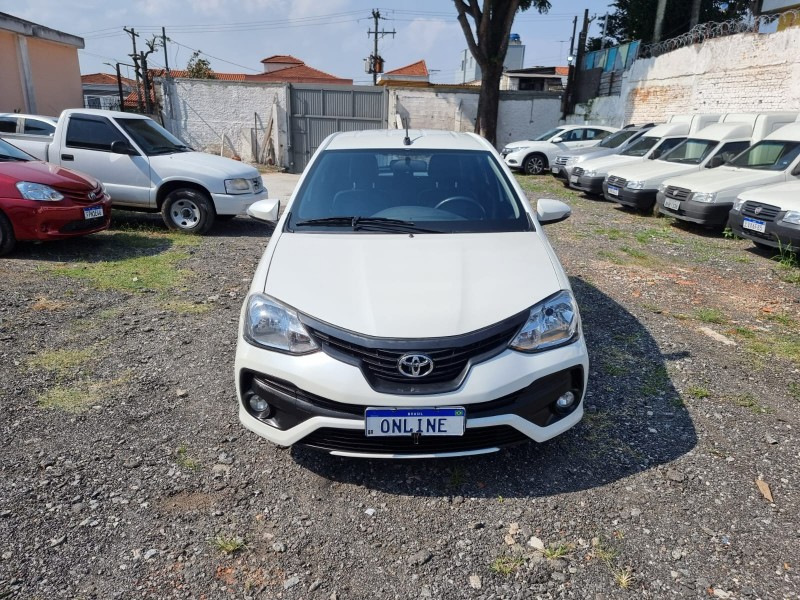 Leilão Online - veja o vídeo!! TOYOTA/ETIOS HB PLT15 AT; 2017/2018;