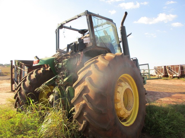 Leilão Online - TRATOR JOHN DEERE 7195J 4X4, ANO 2012, FR49556, LOC.