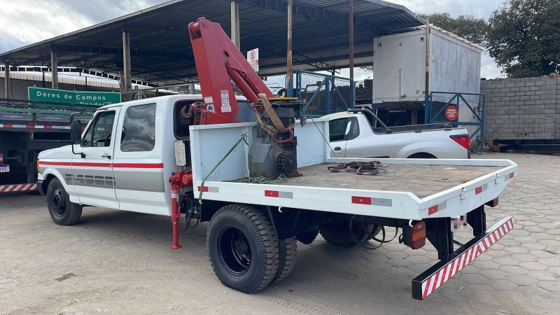 Leilão Online - Ford F4000 1994 - Munck 3500 - Pl final 5 -(Cab. Dupl