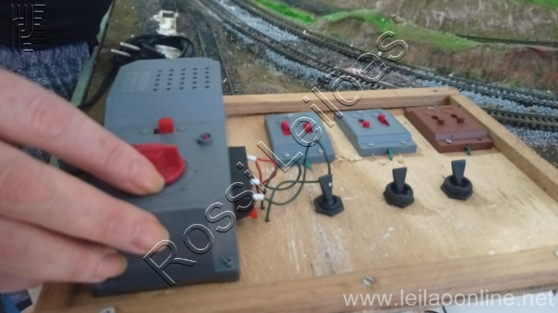 Leilão Online - [ VÍDEO ] MAQUETE FERRORAMA PROFISSIONAL, ELÉTRIC