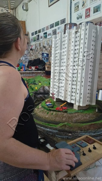 Leilão Online - [ VÍDEO ] MAQUETE FERRORAMA PROFISSIONAL, ELÉTRIC