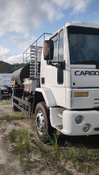 Leilão Online - FORD CARGO 1832 E 2010/2011 - MELOSA - RECÉM REFOR