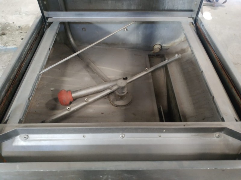 Leilão Online - MÁQUINA DE LAVAR LOUÇA INDUSTRIAL ECOLAB ES2000