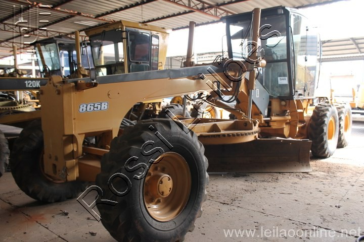 Leilão Online - MOTONIVELADORA CASE 865B PATROL ANO 2011 REVISADA