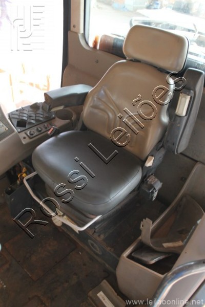 Leilão Online - MOTONIVELADORA CASE 865B PATROL ANO 2011 REVISADA