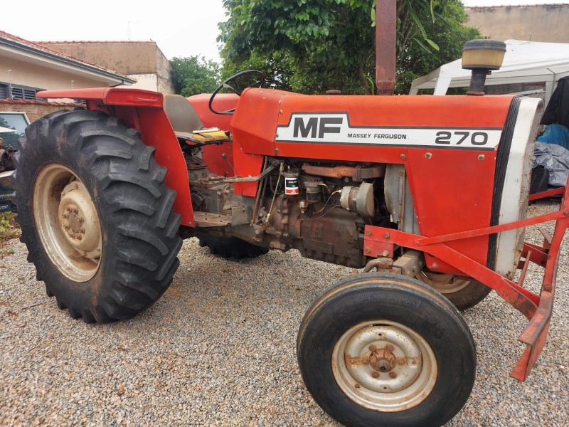 Leilão Online - [vídeo] Trator MF 270 - 1978 - único dono